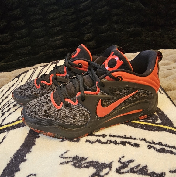 Nike | Shoes | Nike Kd 5 Dc197503 Blackred | Poshmark
